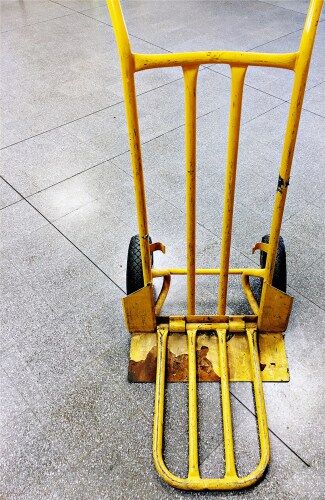 Top 5 Best Sack Trucks - UK Comparison & Reviews