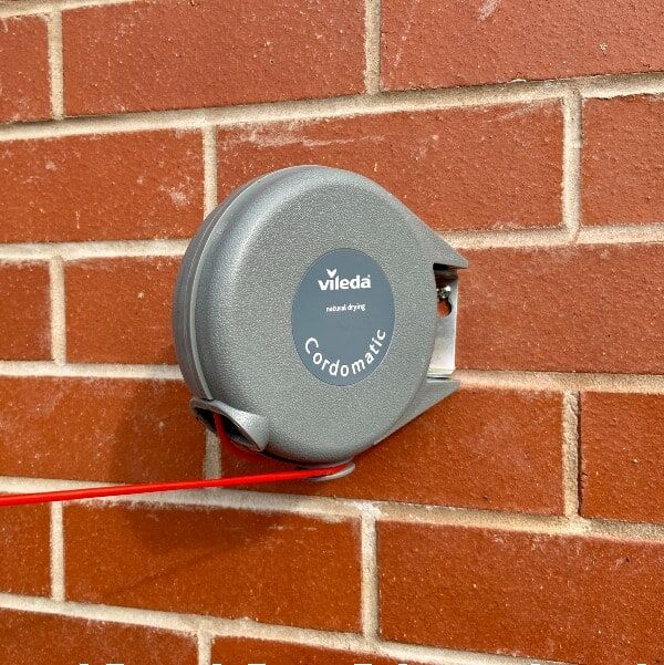 8 Best Retractable Washing Lines - Outdoor & Indoor