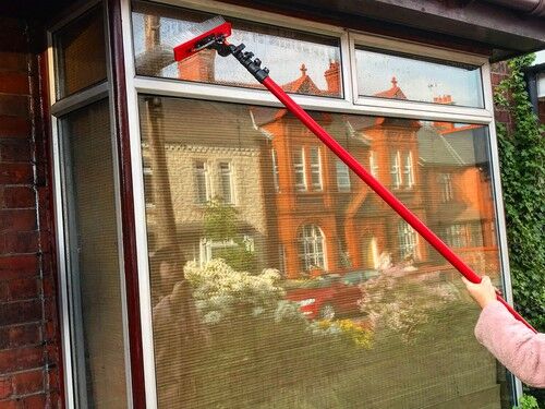 Get the Best Window Cleaning Pole on the Market - UK Models Tested