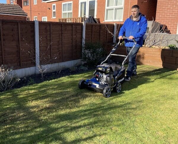 5 Best Petrol Lawn Scarifiers - My Picks as a Professional Gardener