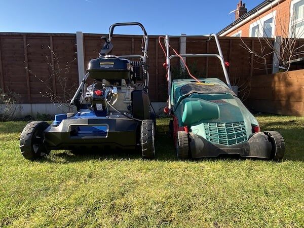 5 Best Petrol Lawn Scarifiers - My Picks as a Professional Gardener