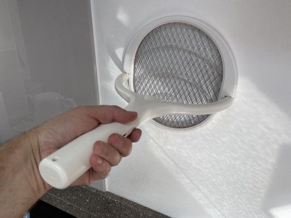 5 Best Electric Fly Killers – Compare effectiveness & Quality