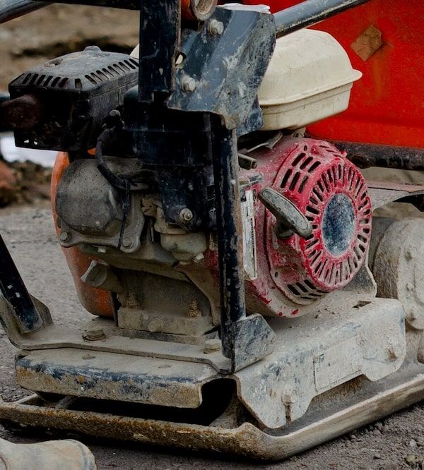 4 Best Compactor Plates - Test, Comparison and UK Review