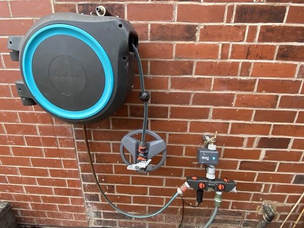 The Best 5 Automatic Garden Hose Reels - Comparison & Reviews ...
