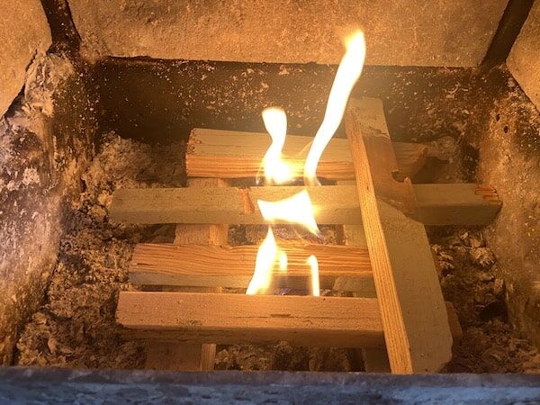 5 Best Fire Lighters For BBQs and Wood Burning Stoves Tested