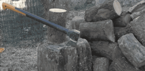 6 Best Log Splitting Axes and Mauls For Splitting Logs